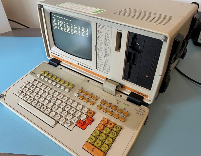 Restoring a Siemens luggable computer, now in video! - jaeblog jaeblog